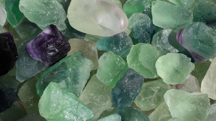 Fluorite: Meaning, Healing Properties, and Uses | DUMI'S CRYSTALS ...